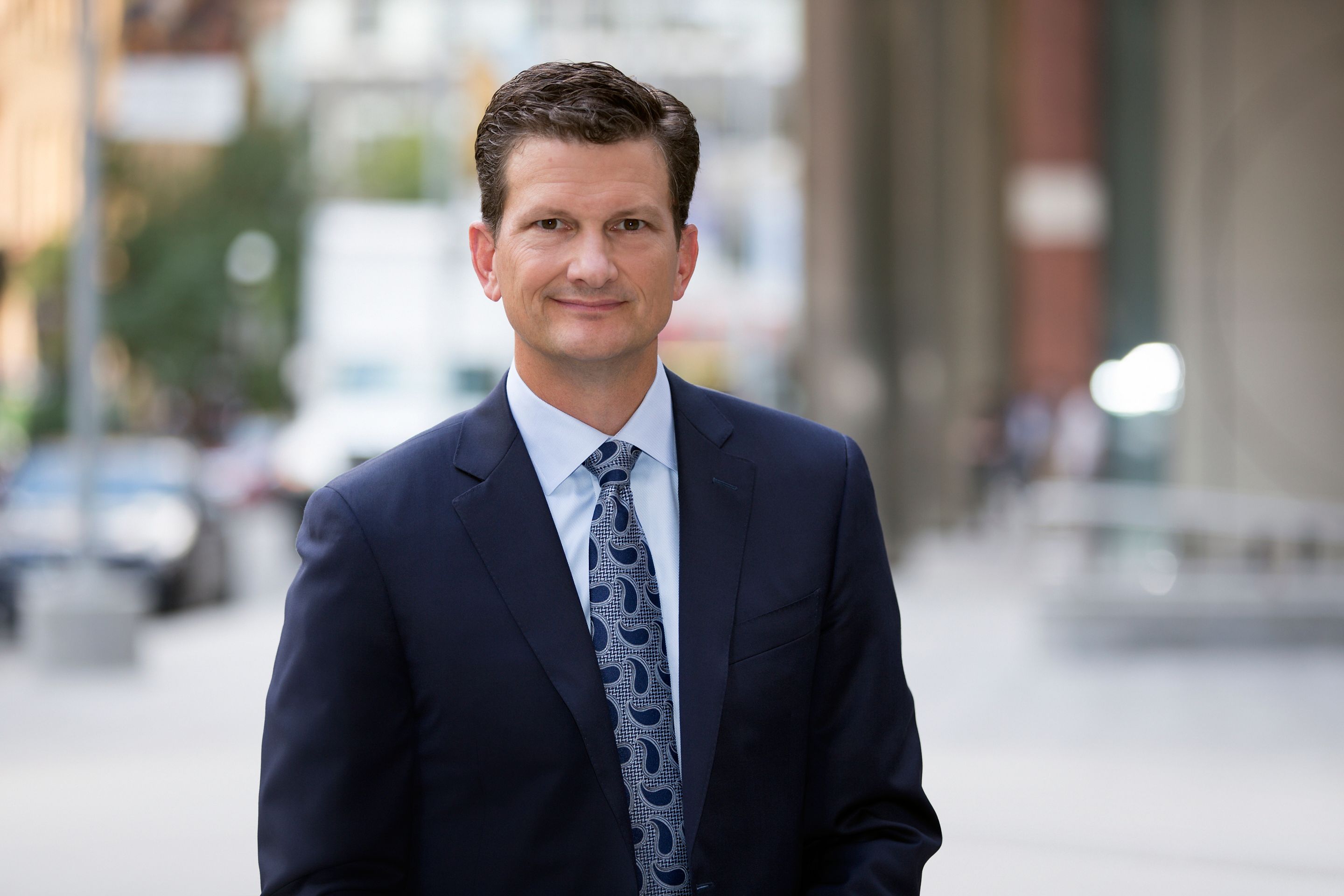 KPMG reelige a William B. Thomas como presidente y CEO - KPMG Peru