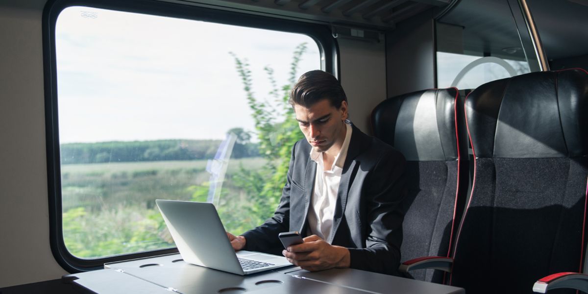 Tax tip: Home office flat rate and office hours - KPMG Germany